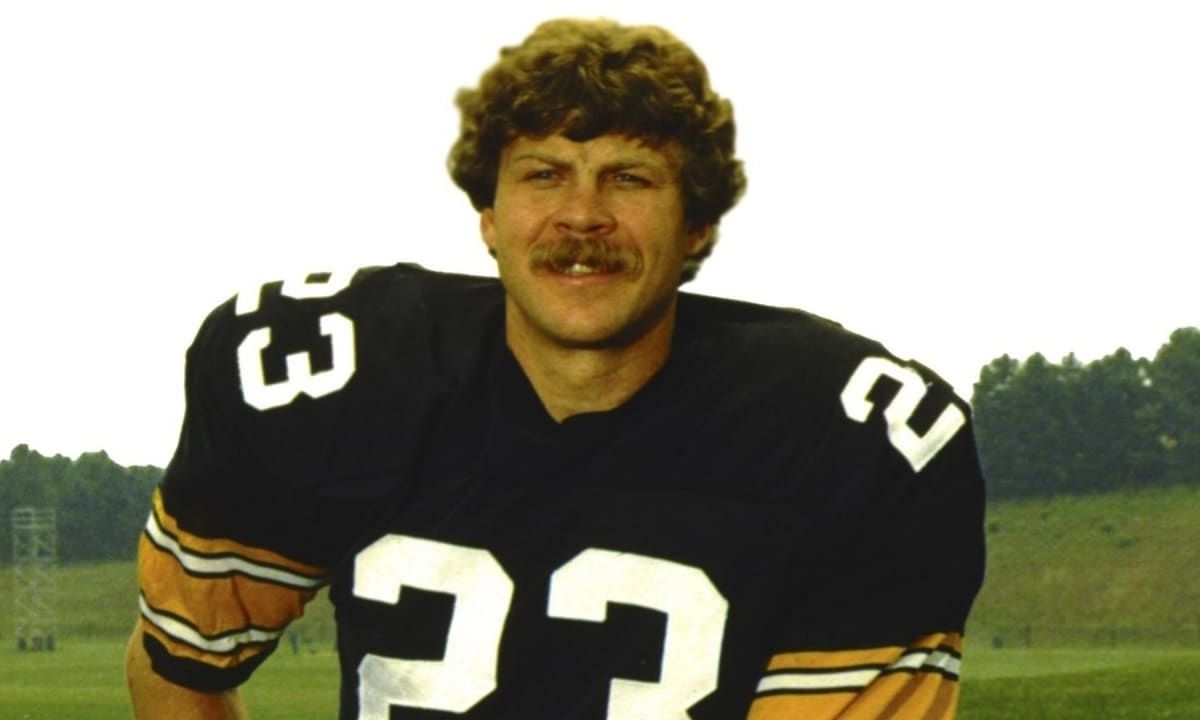 Morre Mike Wagner, safety da NFL e tetracampeão pelo Pittsburgh ...