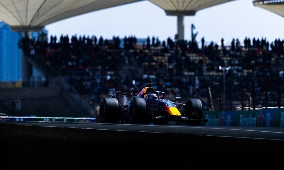 Verstappen reclama de carro da Red Bull após ficar em 8º no grid da ...